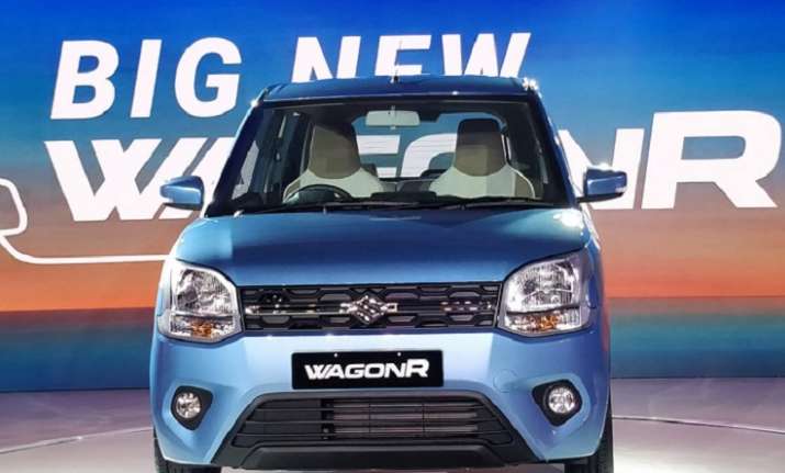 Maruti unveils new WagonR to compete with Tata Tiago, Hyundai Santro ...